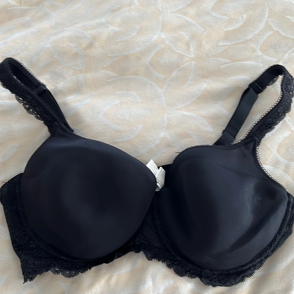 Simone Perele | Intimates & Sleepwear | Simone Perele Black Bra | Poshmark